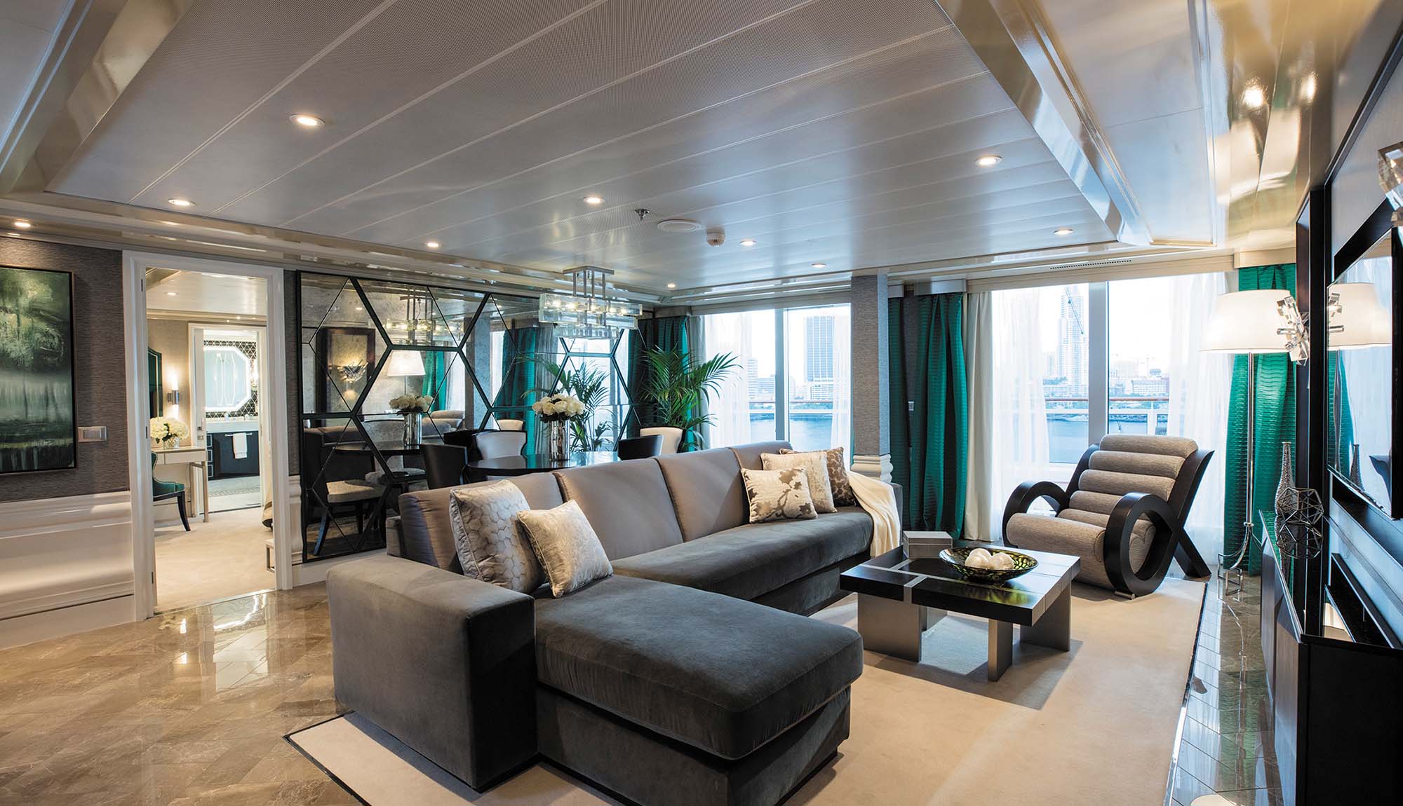 Regent Seven Seas Explorer | Southampton Cruise Centre